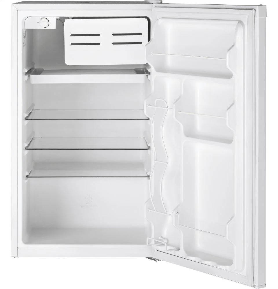 Ge Appliances GME04GGKWW Ge® Compact Refrigerator – gplanc