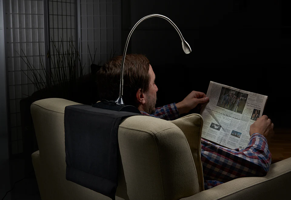 Focused Beam Over the Chair Reading Lamp – srpmge