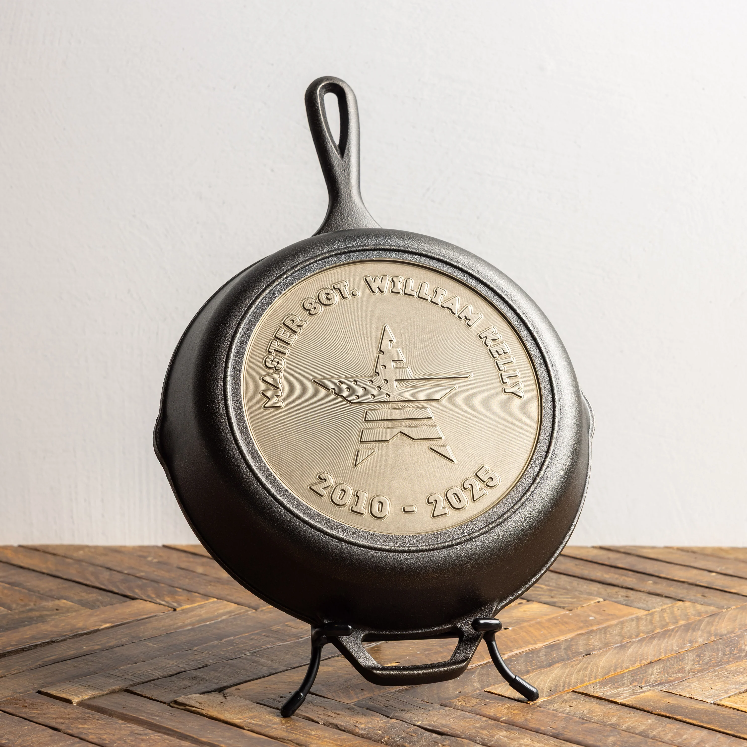 Custom Engraved Honor Skillet – lgeceit