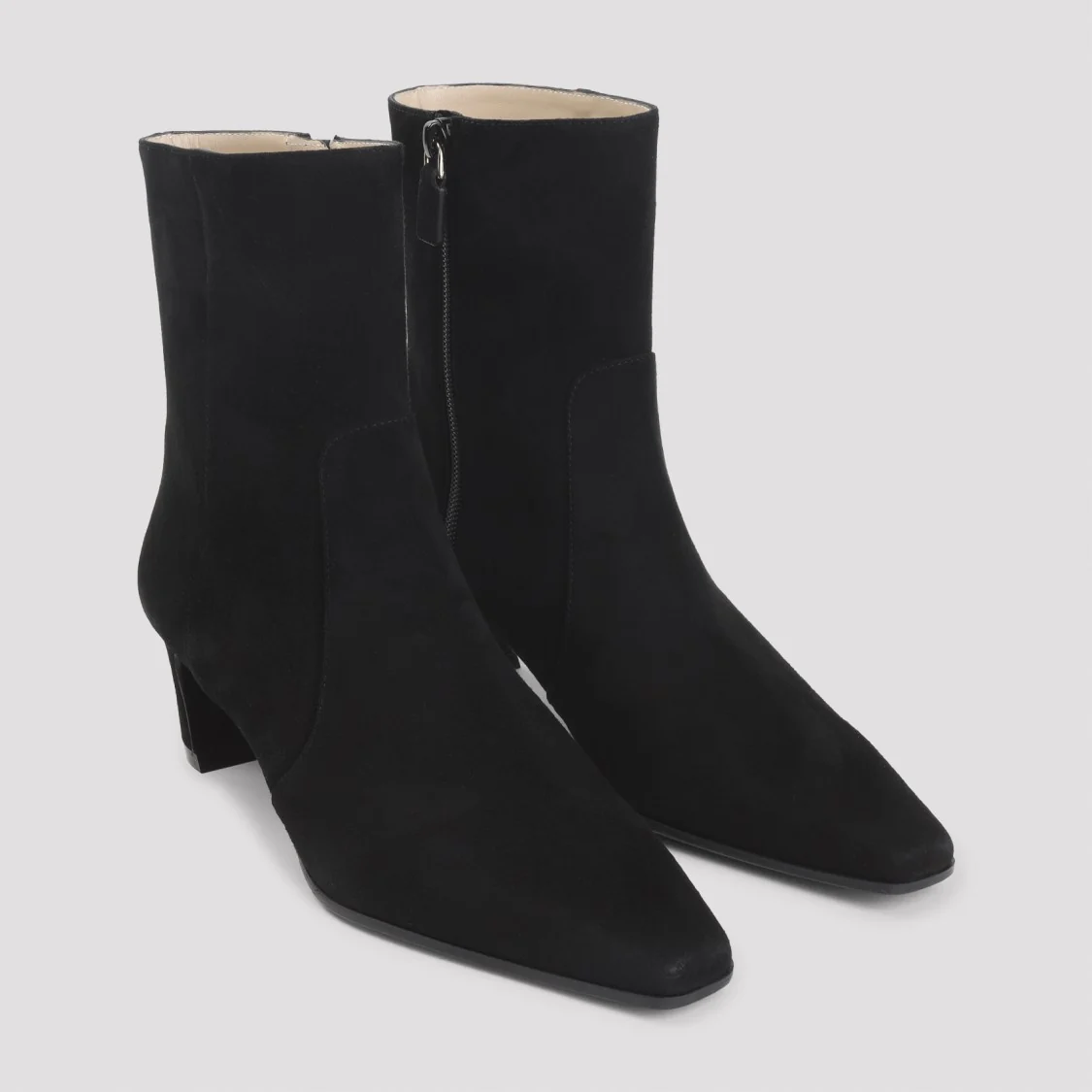 Pointed Toe Ankle Boots With Mid-Height Heel – strma