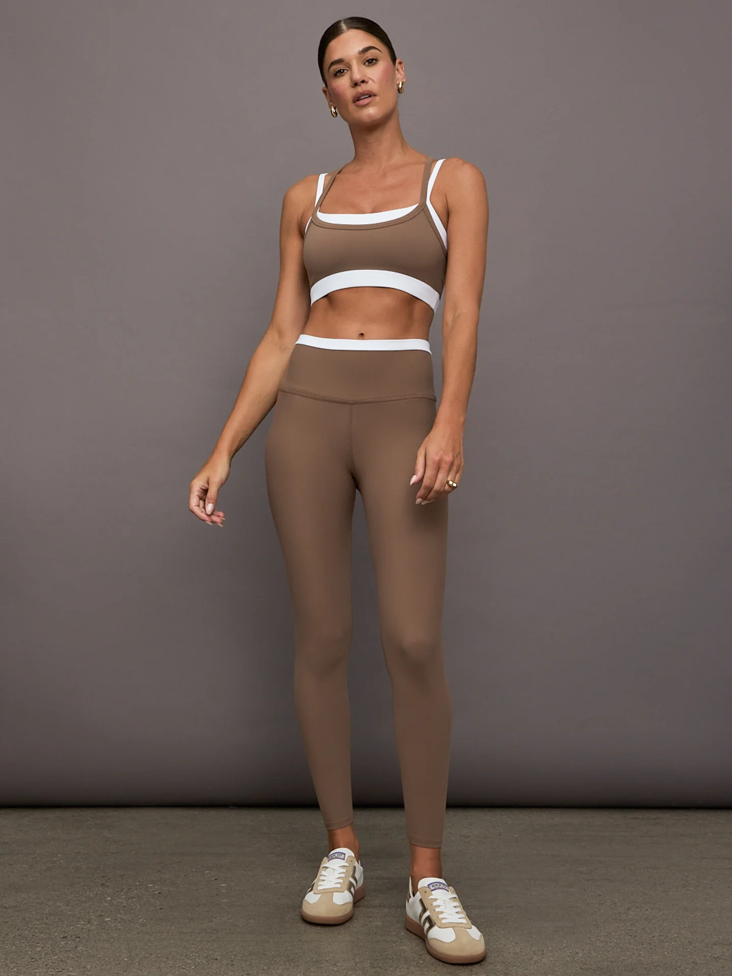 Double Layered Contrast Bra in Melt – Caribou/ White – crobn
