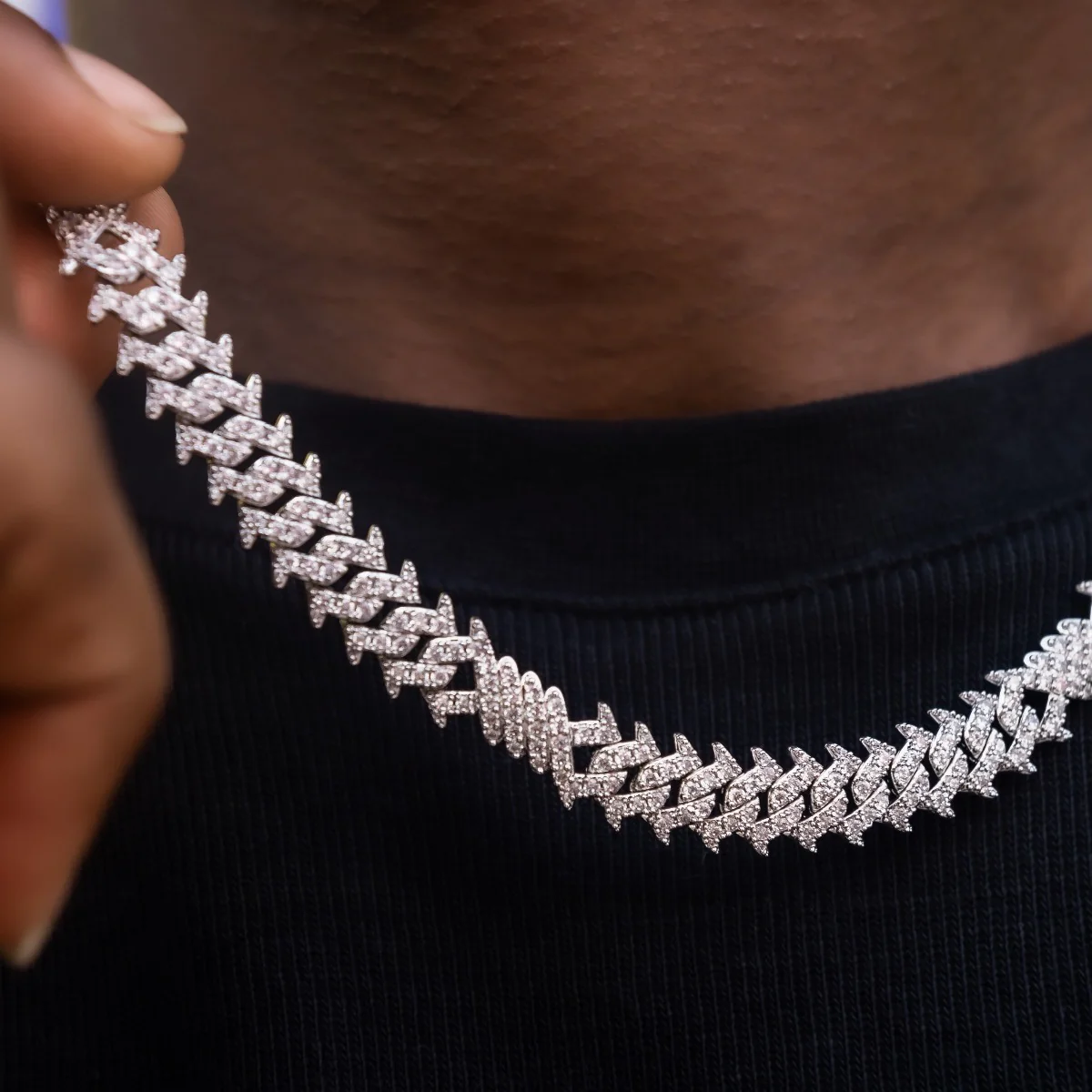 Iced Spiked Cuban Chain – gdel